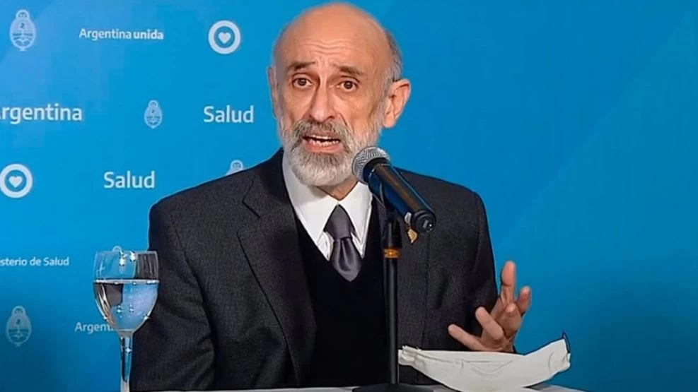 Doctor Dubin: "Cada vez menos médicos graduados eligen hacer residencia"